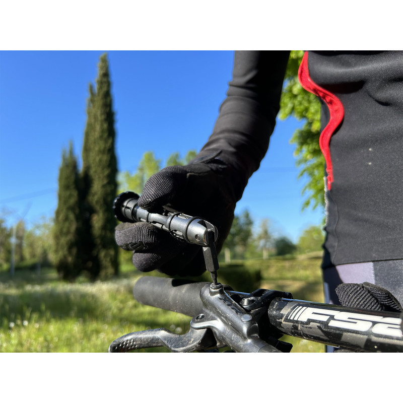 Zéfal - Z BAR TOOL - Multi-tools & tubeless repair kit stored within ...